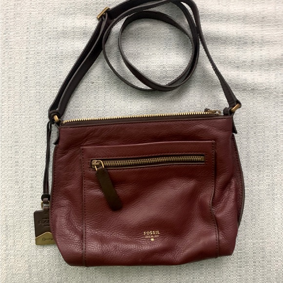 Fossil | Bags | Fossil Crossbody Bag | Poshmark
